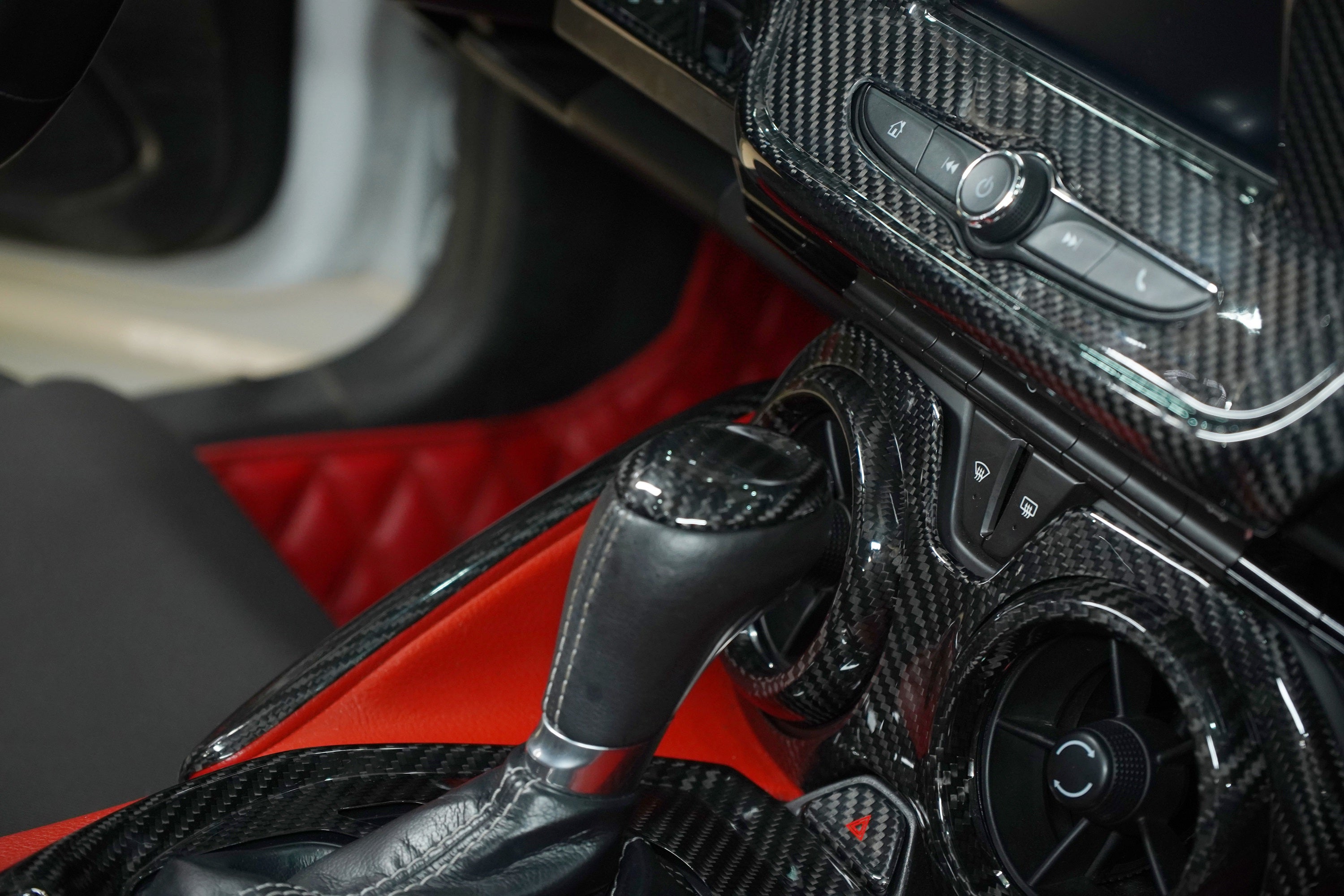 Is Carbon Fiber Car Interior Still Popular? – Xorient Carbon Fiber